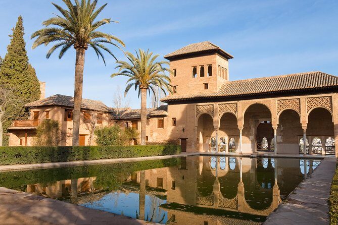 Motril Skip-the-Line Shore Excursion:Alhambra, Generalife Gardens - Key Points