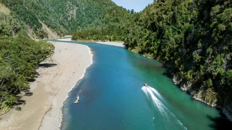 Motu River Jet Boat Tour - Why Small Groups Matter