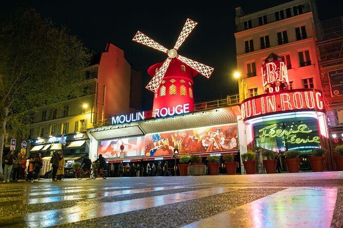 Moulin Rouge Dinner Show with Champagne and Drop Off - Key Points