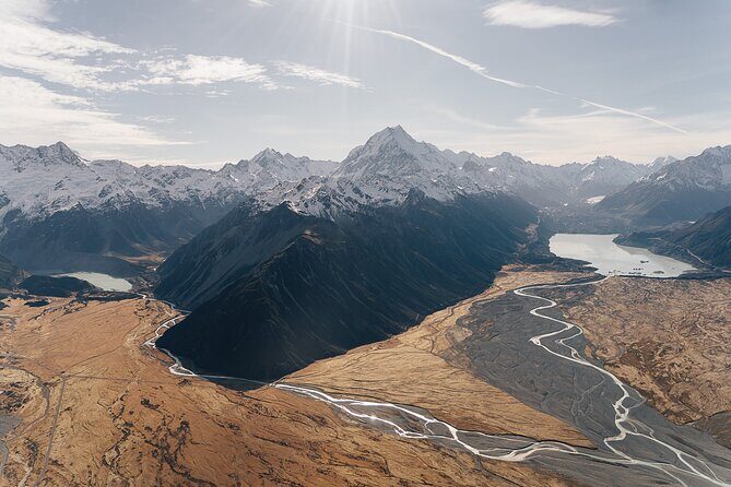 Mount Cook Alpine Explorer Helicopter Flight with Alpine Landing - Key Points