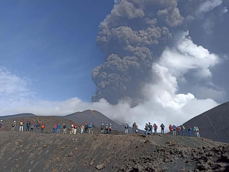 Mount Etna: Central Crater (3,340 meters) with Jeep and Trek - FAQ