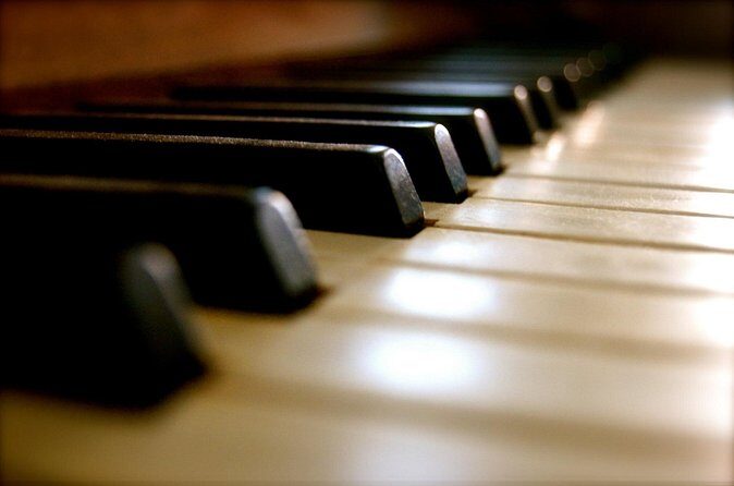 Mozart Violin Sonatas St. Peter Romanesque Hall - Practical Tips for Attending