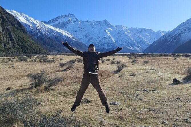 Mt Cook Private Tour from Dunedin: Finish at Queenstown, Dunedin - Lake Pukaki: The Iconic Viewpoint