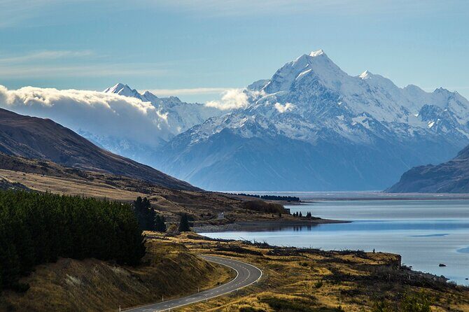 Mt Cook to Christchurch One-Way Small Group Tour via Lake Tekapo - A Scenic Journey with Well-Informed Guides