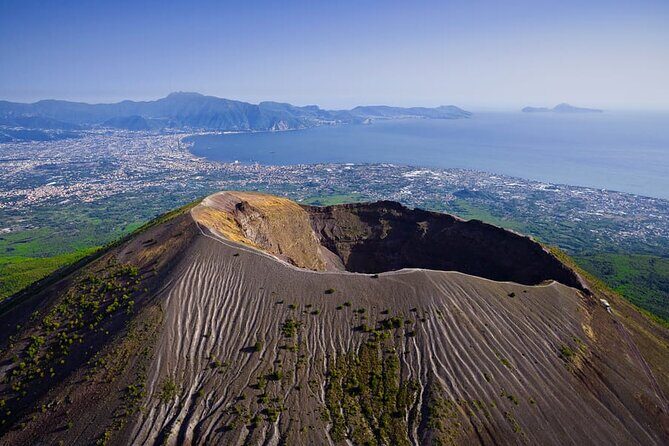 Mt Vesuvius with Winery Visit - Who Will Love This Tour?