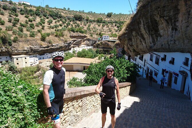 MTB (Self-Guided) Setenil de las Bodegas - 30km Easy - Guide Support and Flexibility