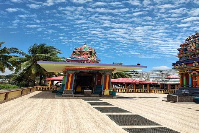 Mudpools,Hindu Temple,Sleeping Giants,markets,shopping/Lunch ex Intercontinental - Who Is This Tour Best For?