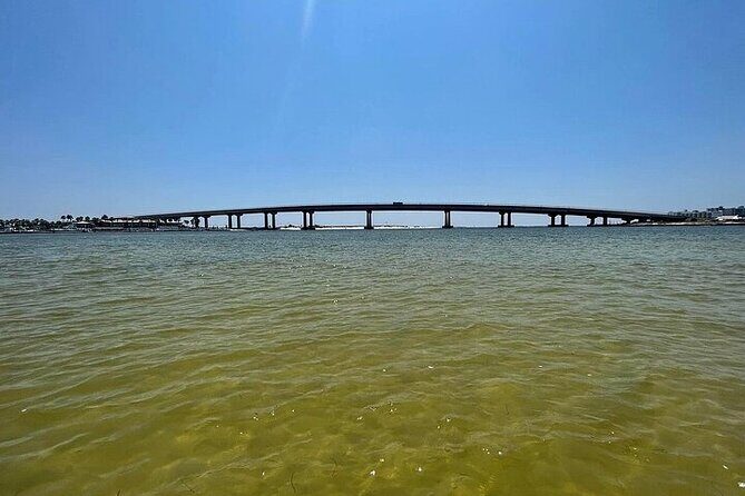 Multi Day Luxury Pontoon Boat Rental - An In-Depth Look at the Multi-Day Luxury Pontoon Boat Rental