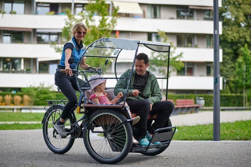 Munich: Day-rent rickshaw and explore Munich yourself - What’s the value here?