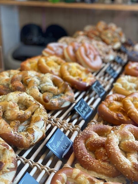 Munich Food Tour: The Ultimate Bavarian Full Meal & Drinks - The Guide and the Group  