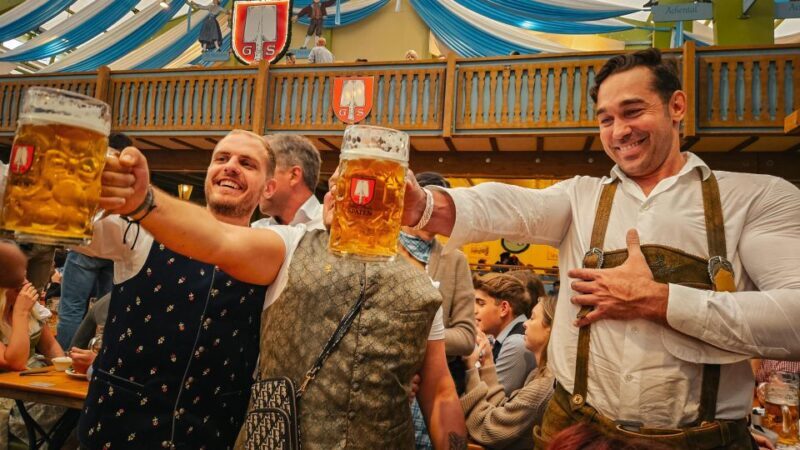 Munich: Guided Oktoberfest Experience with Beer and Lunch - What to Expect from the Tour