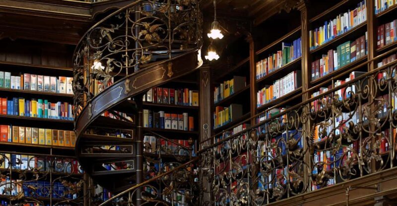 Munich: Law Library Guided Visit with Entry Tickets - FAQ