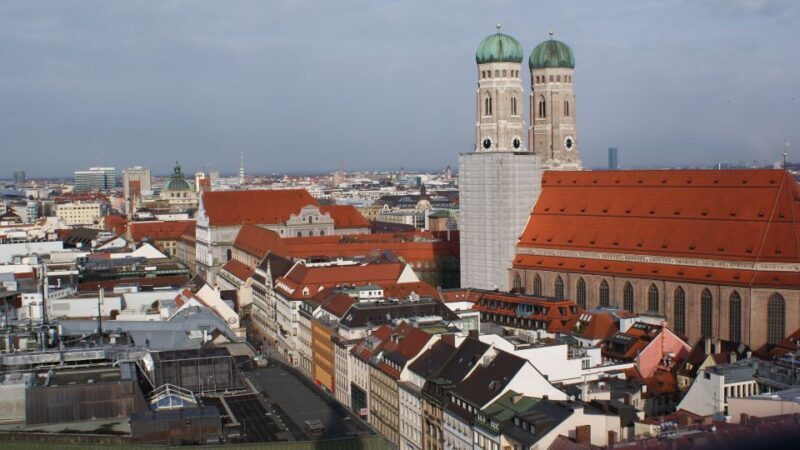 Munich: Nazi History 2-Hour Small Group Walking Tour - Why Choose This Nazi Munich Walking Tour?