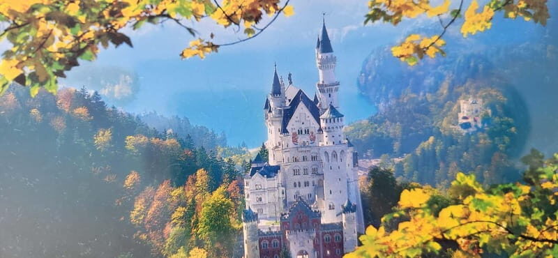Munich: Neuschwanstein Castle and Linderhof Palace Day Trip - The Guides and Group Experience