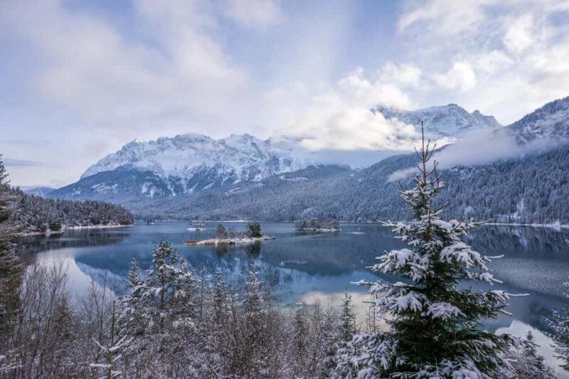Munich: Neuschwanstein & Zugspitze, Eibsee + Austria, Privat - Introduction: Bavarian Beauty on a Day Trip