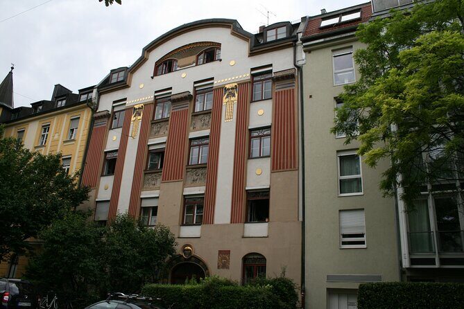 Munich Old Town Walking Tour - Detailed Breakdown of the Itinerary