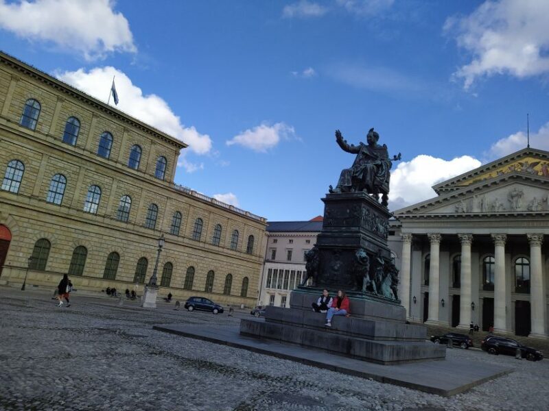 Munich Residenz: Private Tour with artists and historians - A Deep Dive into the Munich Residenz Private Tour