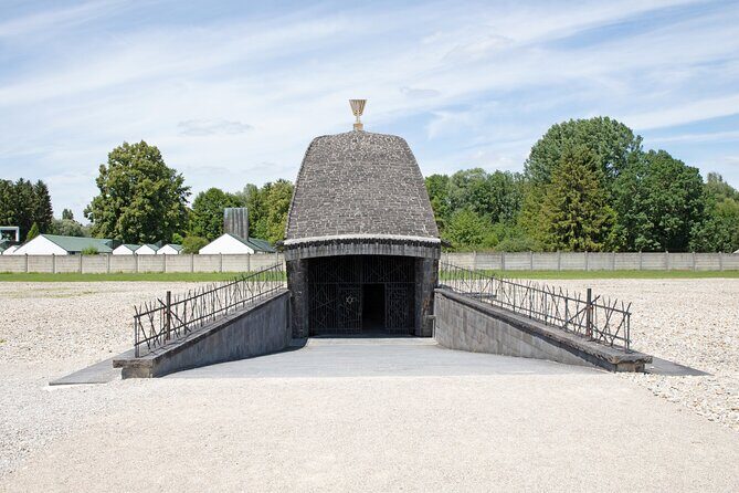 Munich to Dachau Concentration Camp Private Tour by Car - A Closer Look at the Tour Experience