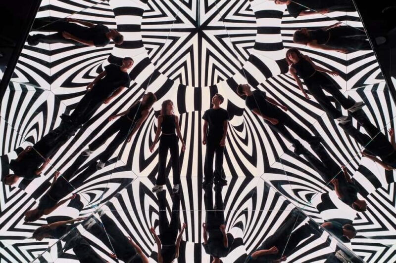 Munich: WOW Museum - Room for Illusions Ticket - Duration and Overall Flow  