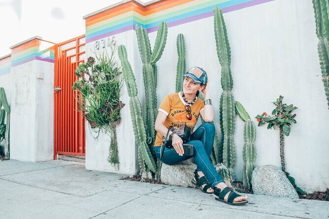 Murals and Graffiti Photoshoot - Posh Melrose with a Photographer in Los Angeles - What to Expect from the Photoshoot