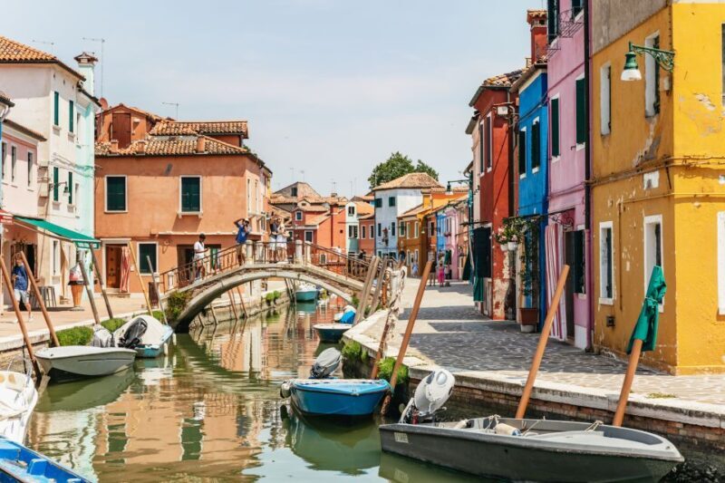 Murano & Burano: Boat Tour with Guide & Glass Factory Visit - The Sum Up