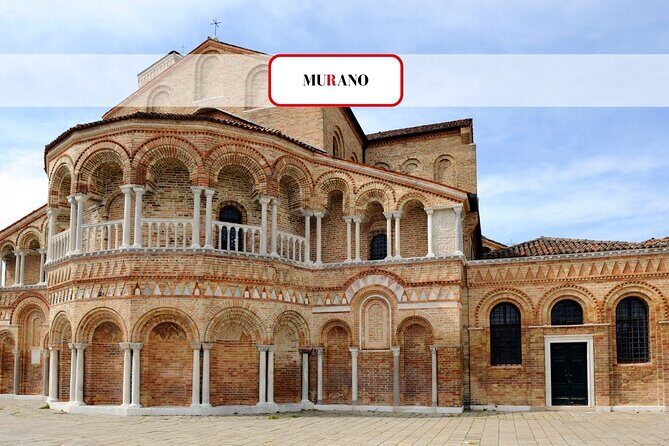 Murano & Burano Islands Tour with Glass-blowing Factory Visit - The Itinerary in Detail