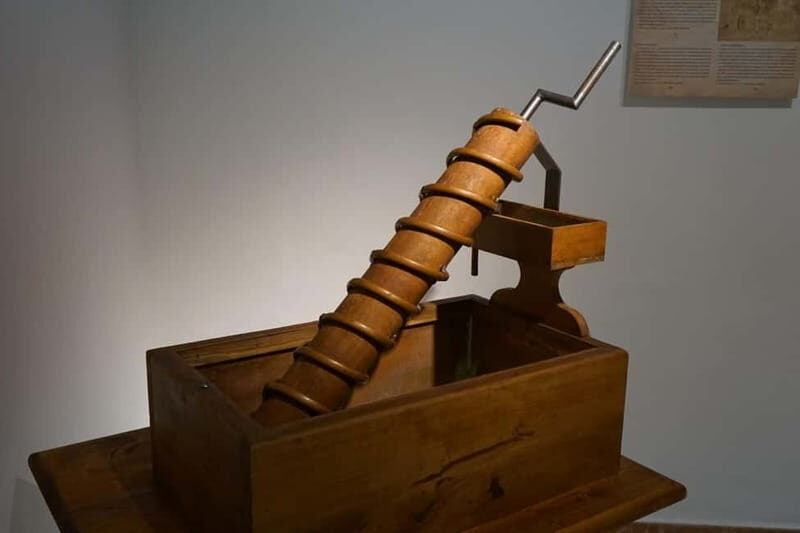 Museum of Leonardo da Vinci's working machines - Who Will Love This Experience?  