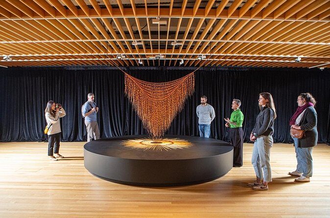 Museum of NZ Te Papa Tongarewa: Art Narratives Tour - Practical Tips for Visitors