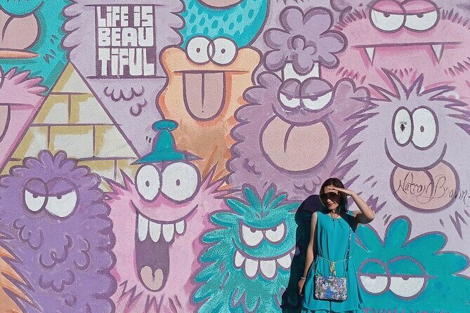 Must-See Spots Old Vegas & Fremont St Walking Tour - Exploring Downtown Vegas: A Walk Through Old Vegas & Fremont Street