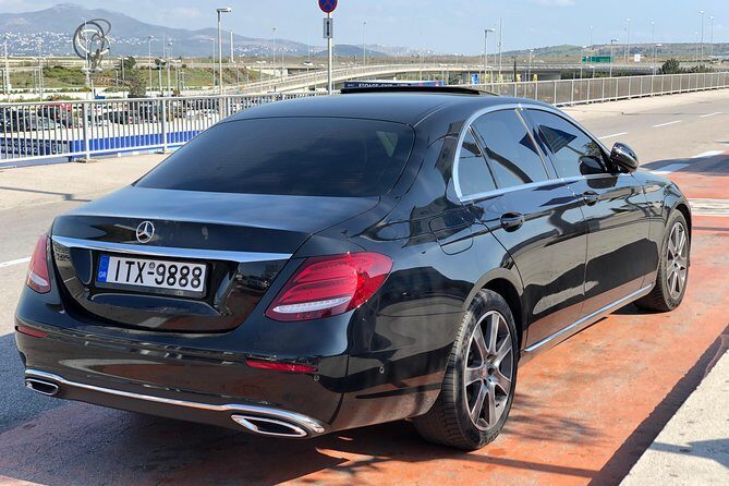 Mykonos Airport Transfer - Seamless Arrival Experience with Real-Time Flight Monitoring