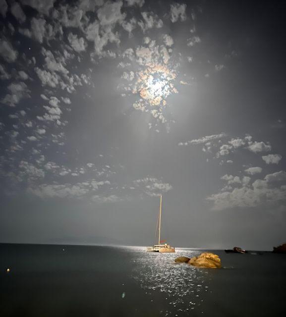 Mykonos: Boho Experience Catamaran Cruise - Key Points