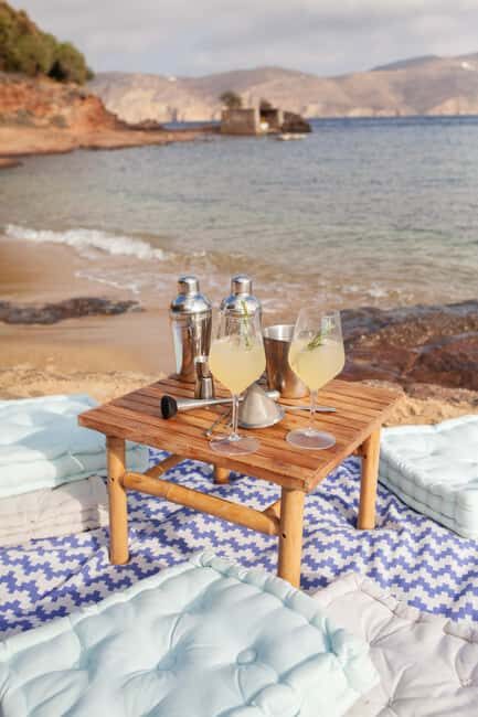 Mykonos: Cocktail Making Class on a Secluded Beach - Key Points