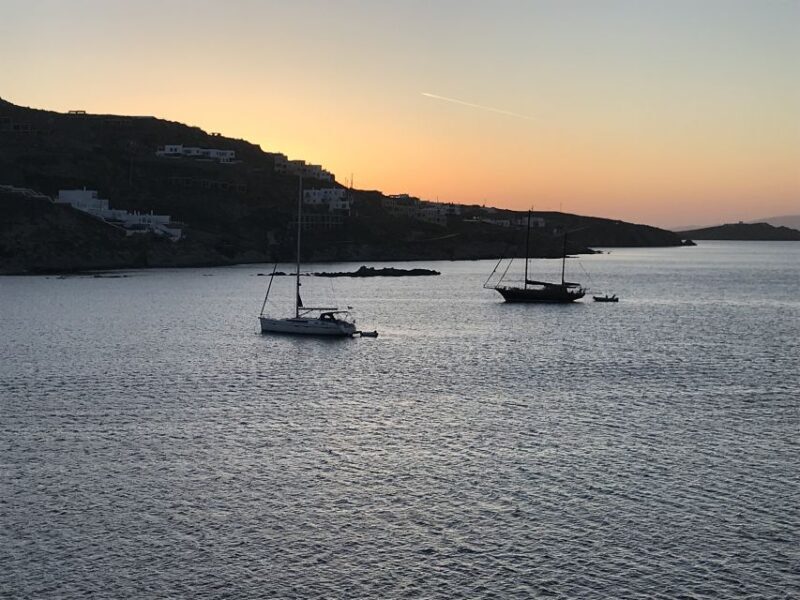 Mykonos: Full-Day Catamaran Cruise with Fresh Lunch - The Experience of the Crew and Service