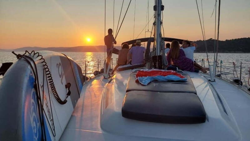 Mykonos: Island Beaches Sailing Tour with Lunch and Transfer - The Itinerary in Detail