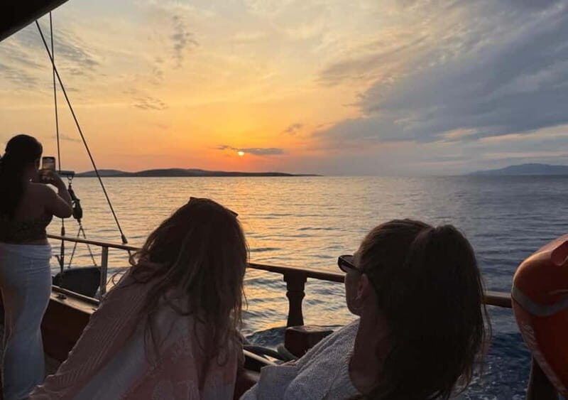 Mykonos: Sunset Boat Cruise with Light Dinner & Drinks - The Atmosphere and Crew