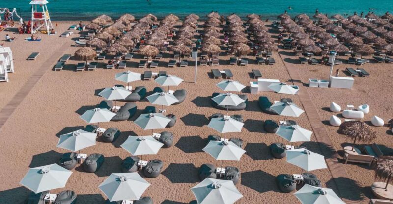 Mykonos: Super Paradise Beach with Sunbed at Thalas Mykonos - The Experience at Super Paradise Beach with Thalas