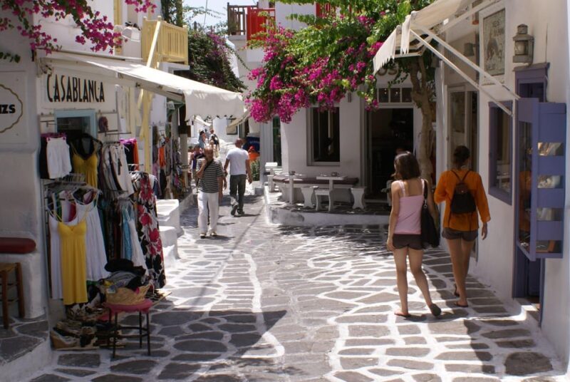 Mykonos town - Private walking tour - Who Should Consider This Tour?