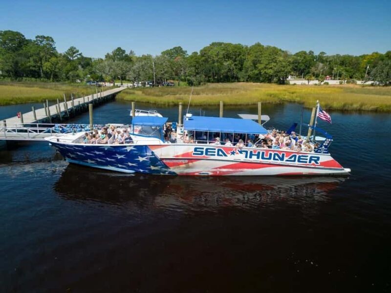 Myrtle Beach: Dolphin Cruise on the Sea Thunder - The Guides and Crew: Knowledgeable and Fun