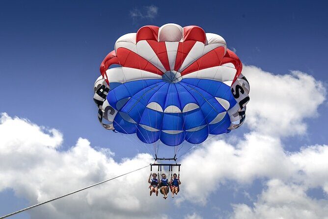 Nags Head Parasail High Flight - What Makes This Parasailing Experience Stand Out