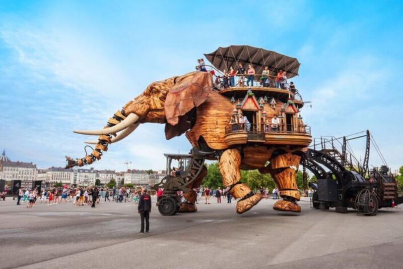 Nantes: Private custom tour with a local guide - Why the Price Offers Good Value