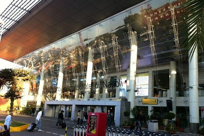 Naples Airport to Naples center transfer (or vice versa) - Key Points  