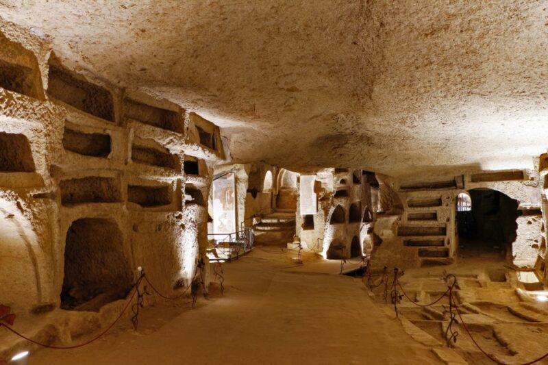 Naples: Catacombs of San Gennaro Entry Ticket & Guided Tour - The journey and logistics
