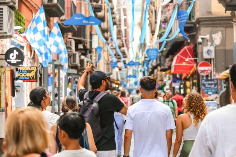 Naples: Culture & Street Food with a Local Guide - Key Points