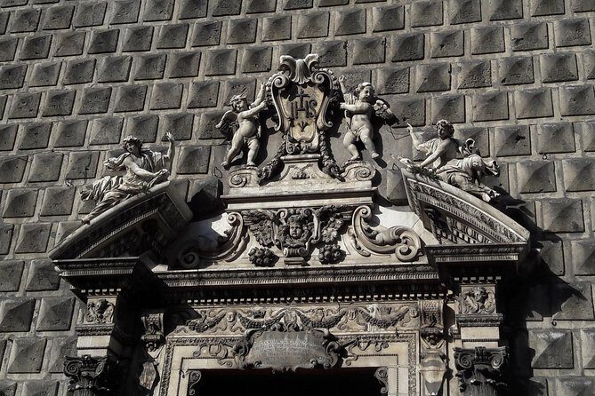 Naples Historic Center: Traditions & Folklore Small Group Tour - Key Points