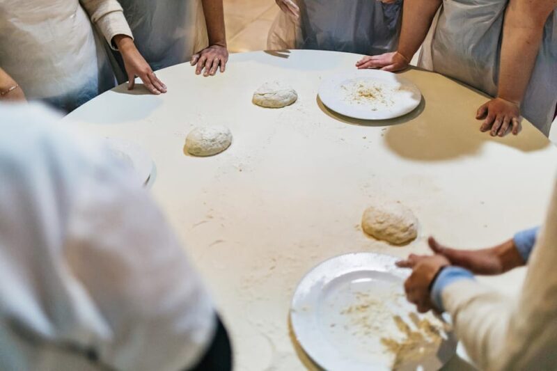 Naples: Pizza-Making Workshop with Drink and Appetizer - How the Reviews Reflect the Experience