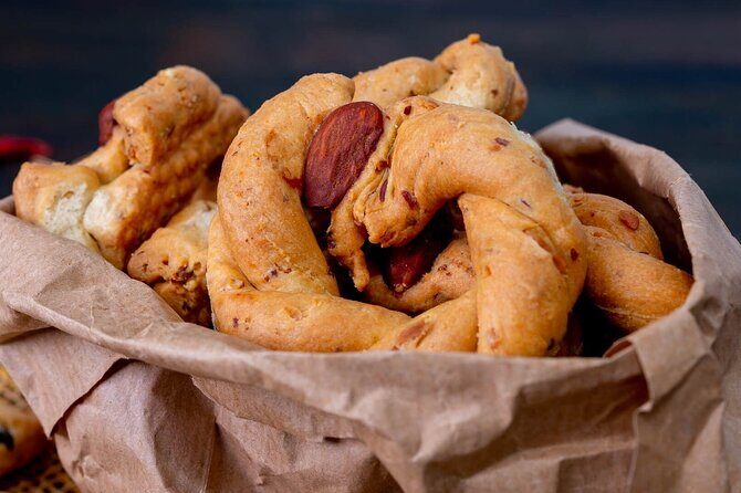 Naples Private Food Walking Tour from Pizza to Limoncello - Guides and Authenticity