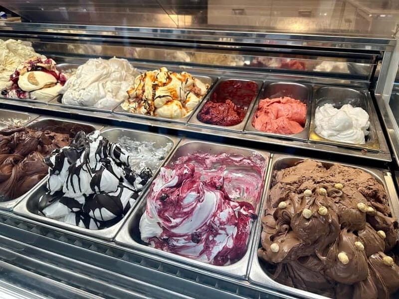 Naples: Street Food and Guided Sightseeing Walking Tour - A Closer Look at What to Expect on the Tour