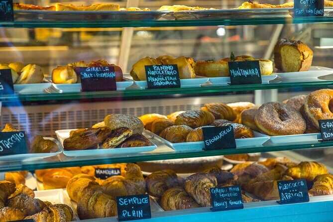 Naples Street Food Guided Walking Tour - A Deep Dive into the Itinerary