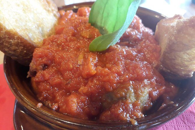 Naples Vomero: A Unique Traditional Food Tour by Do Eat Better - The Sum Up