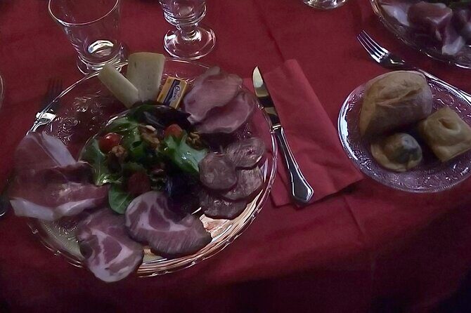 Napoleon Cave - Entertainment - Discovery/drink package - What to Expect from the Napoleon Cave Experience